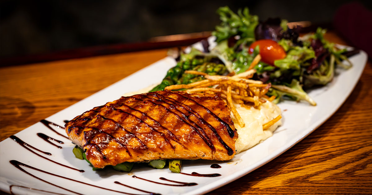 Alaska Alder Grilled Salmon – A True Taste of the Last Frontier ...